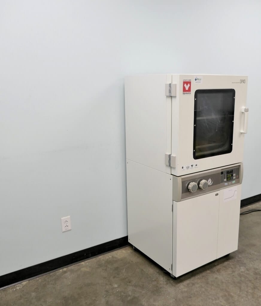 Yamato DP43 Vacuum Drying Oven - The Lab World Group