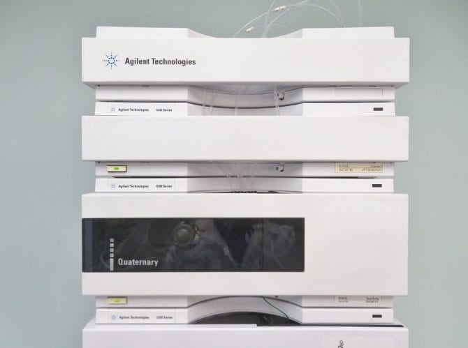 Agilent 1200 HPLC System with RID and MWD