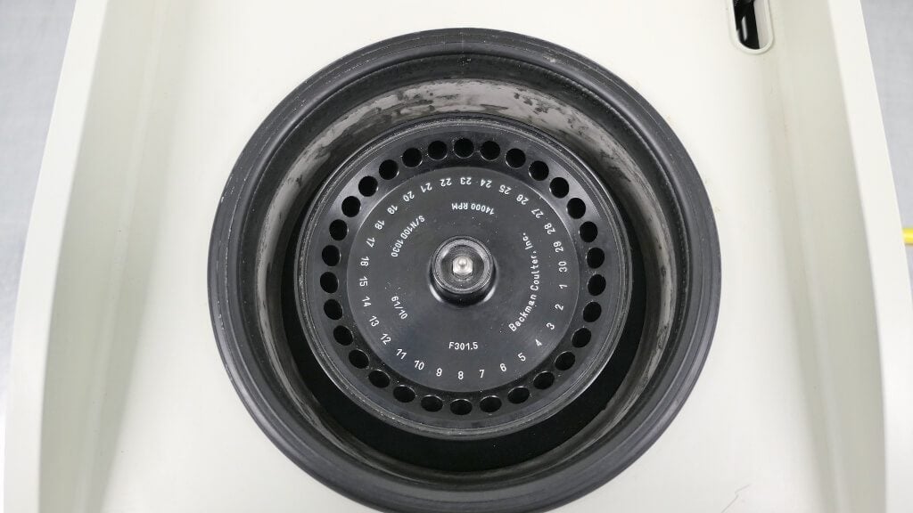 Beckman Coulter Microfuge 22R Refrigerated Centrifuge