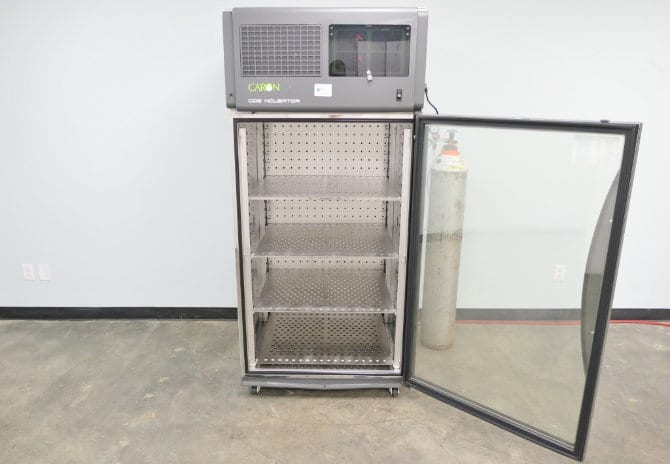 Caron Reach In CO2 Incubator 6204 - The Lab World Group