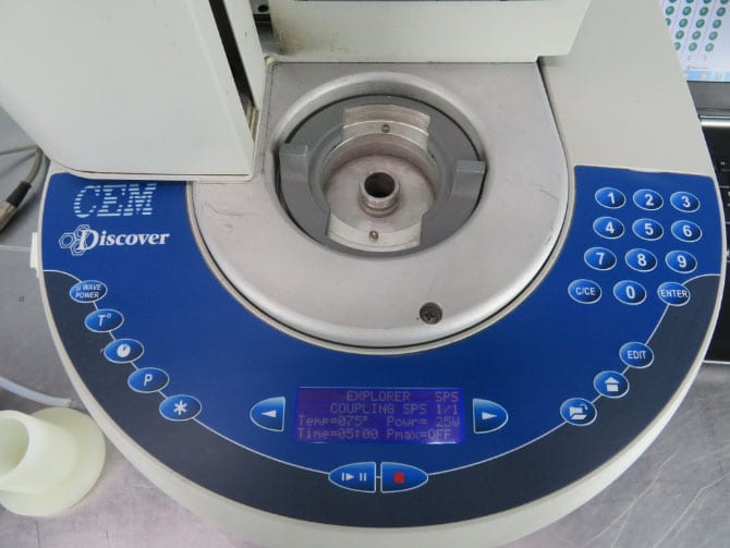 CEM Discover LabMate Microwave Reactor with Intellivent and Explorer 24