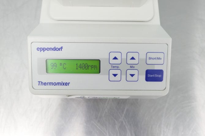 Eppendorf Thermomixer 5350 - The Lab World Group