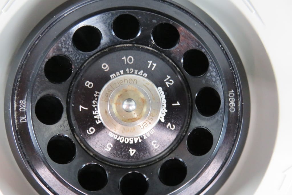 Eppendorf Mini Spin Plus Microcentrifuge