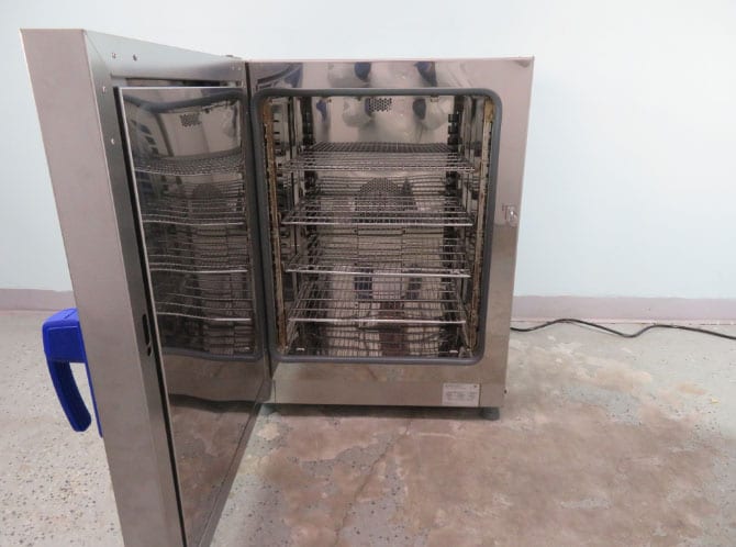 Fisher Scientific Isotemp Drying Oven 151030511