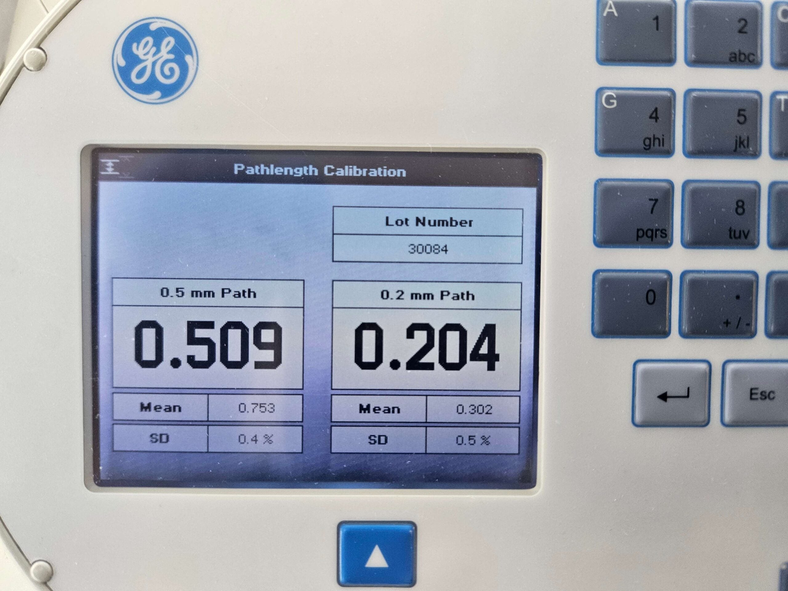 GE NanoVue Plus Spectrophotometer