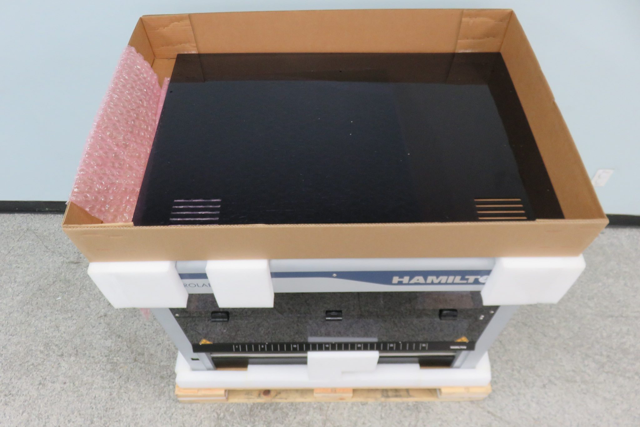 Hamilton Microlab STARlet Robot Liquid Handler