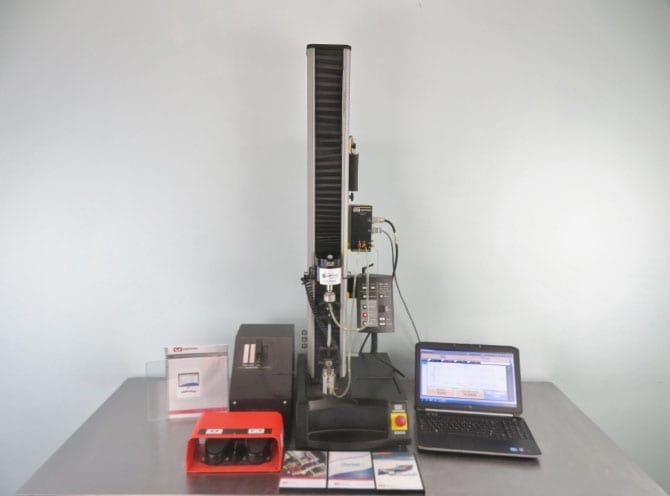 Instron 5544 - Tensile Tester