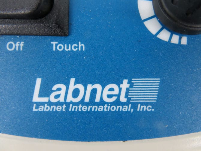 LabNet Vortex Mixer S0200 - The Lab World Grou