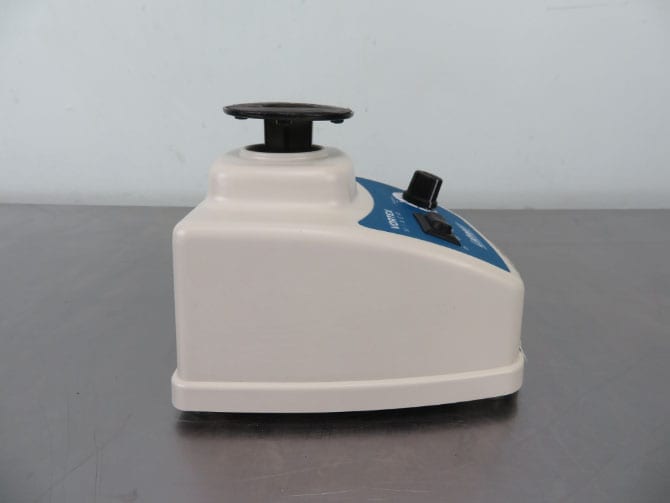 LabNet Vortex Mixer S0200 - The Lab World Grou