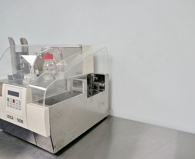 Leica CV5030 Coverslipper - The Lab World Group
