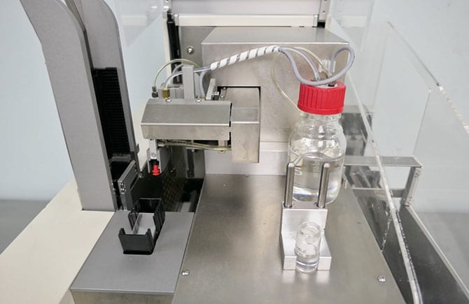 Leica CV5030 Coverslipper - The Lab World Group
