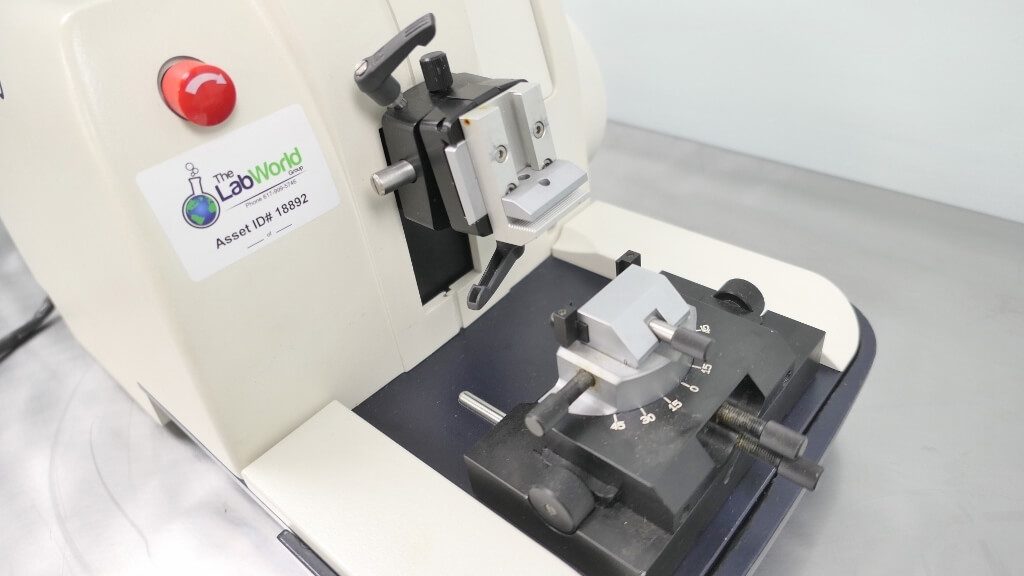 Leica RM2165 Rotary Microtome - The Lab World Group