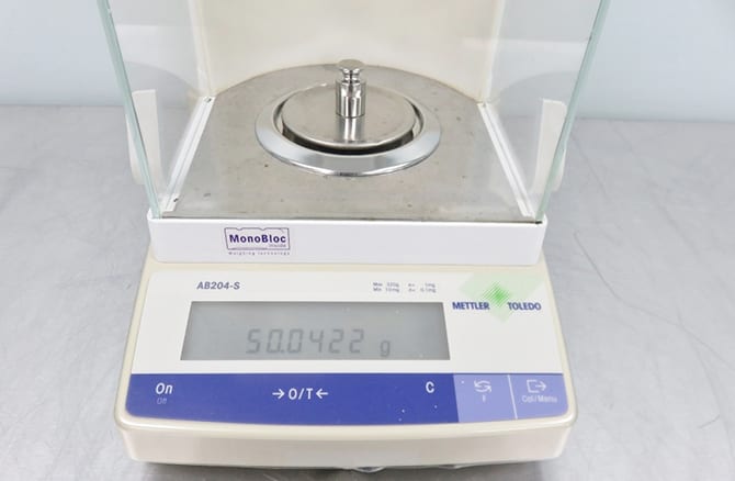 Mettler Toledo Analytical Balance AB204-S - The Lab World Group