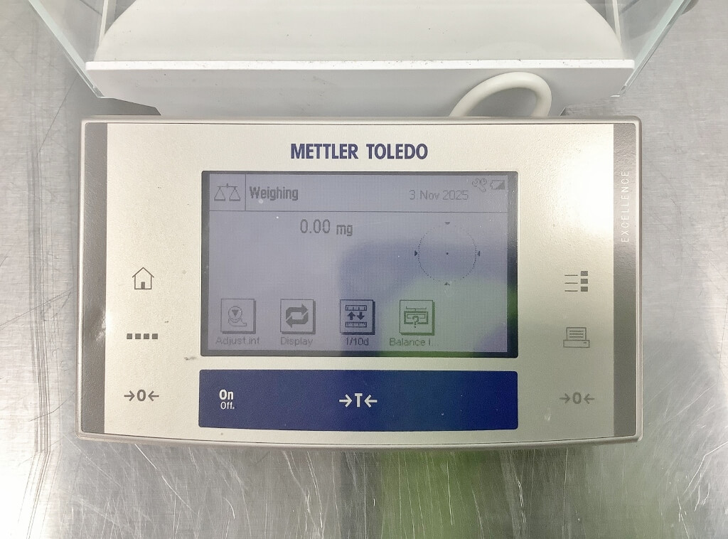 Mettler Toledo XS105DU Dual Range Balance