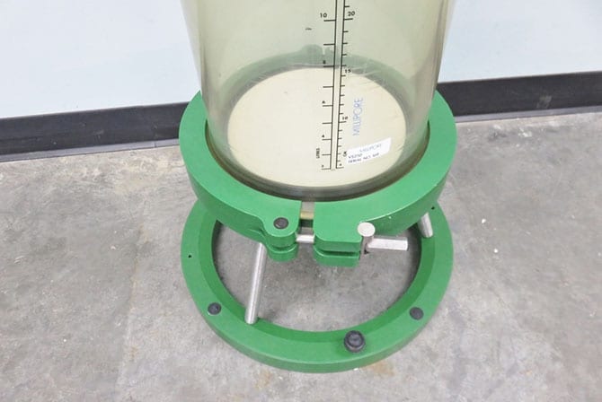 Millipore Vantage Chromatography Column VS250