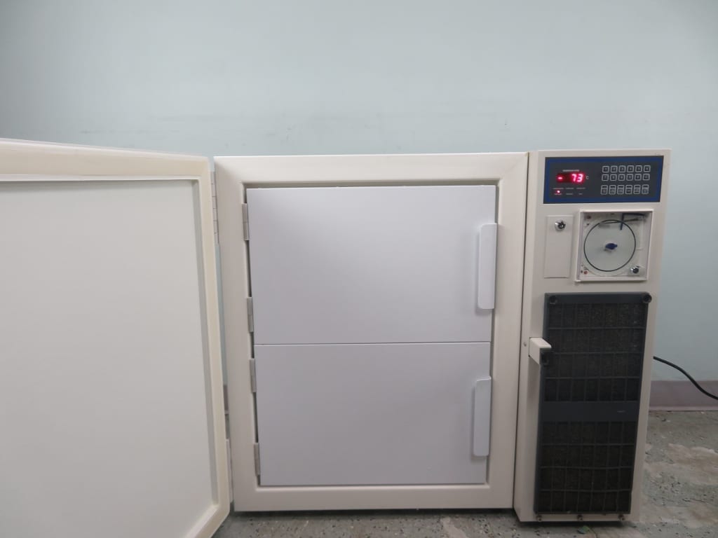 New Brunswick Innova U101 -86°C Benchtop Freezer