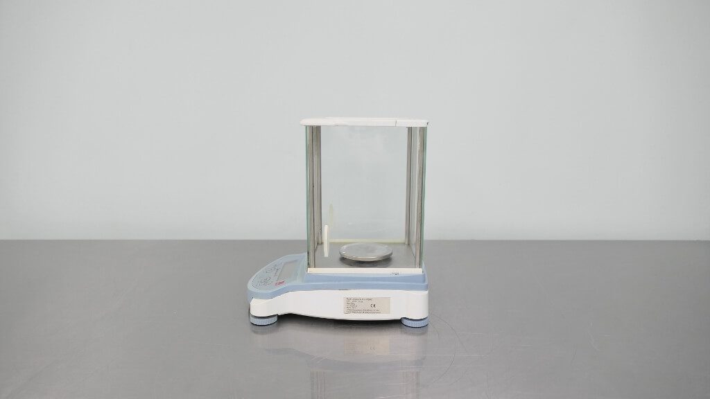 Ohaus Adventurer Pro Analytical Balance AV264C