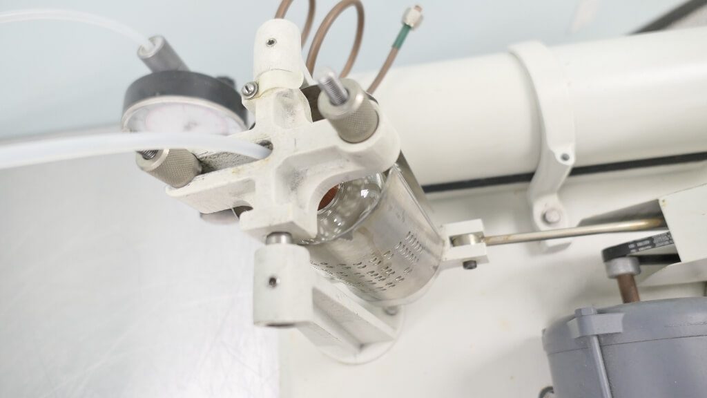 Parr Hydrogenation Apparatus 3916EGX - The Lab World Group