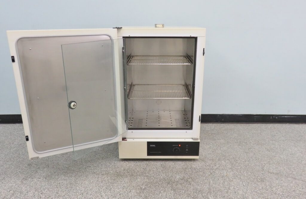 Thermo Precision Economy Incubator - The Lab World Group