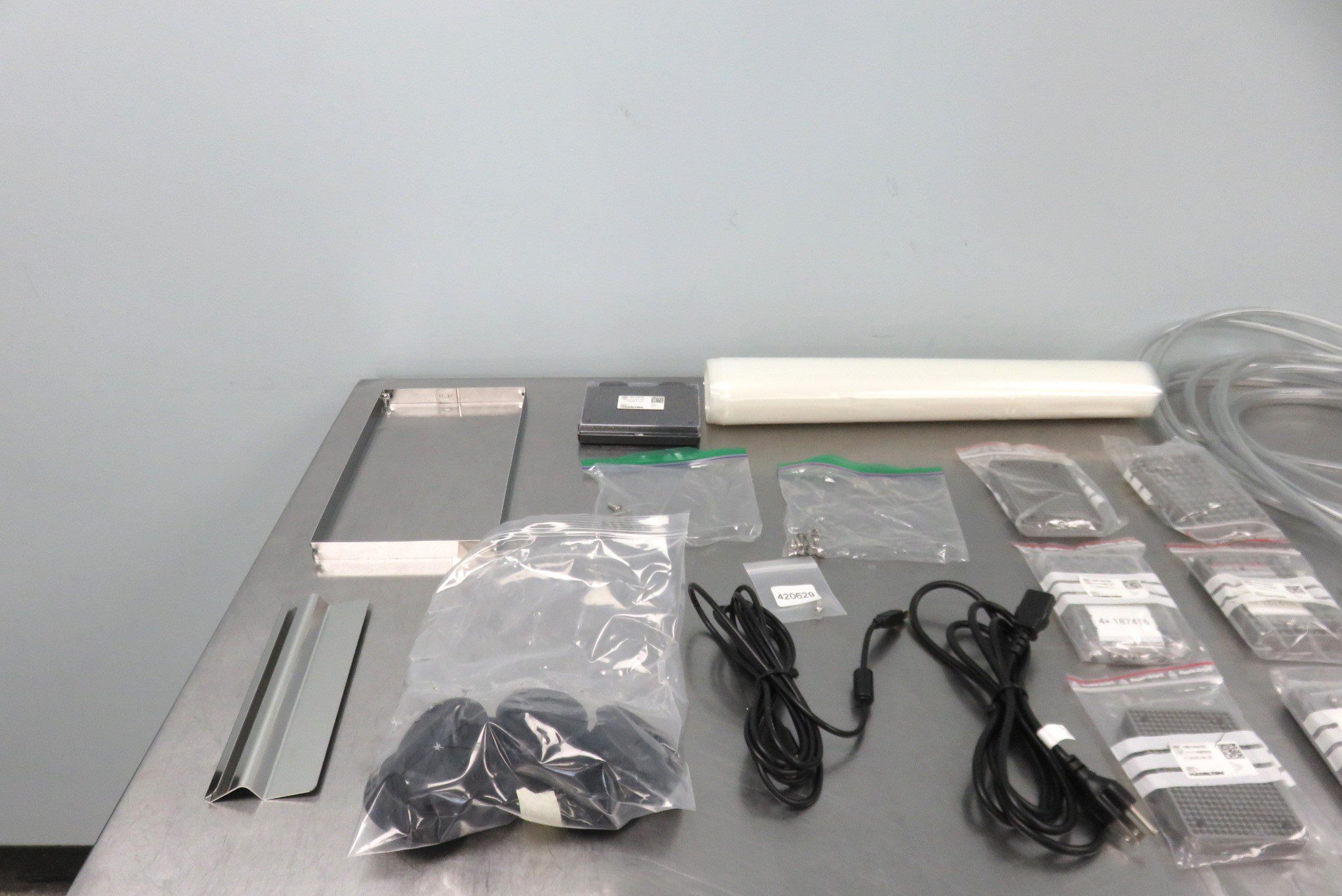 Hamilton Microlab STARlet Robot Liquid Handler