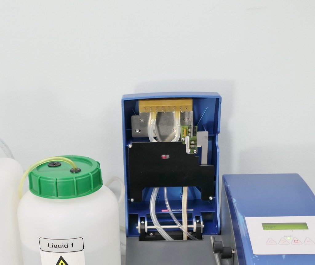 Tecan HydroFlex Plate Washer