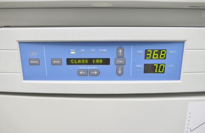 Thermo Forma 3110 Incubator - The Lab World Group