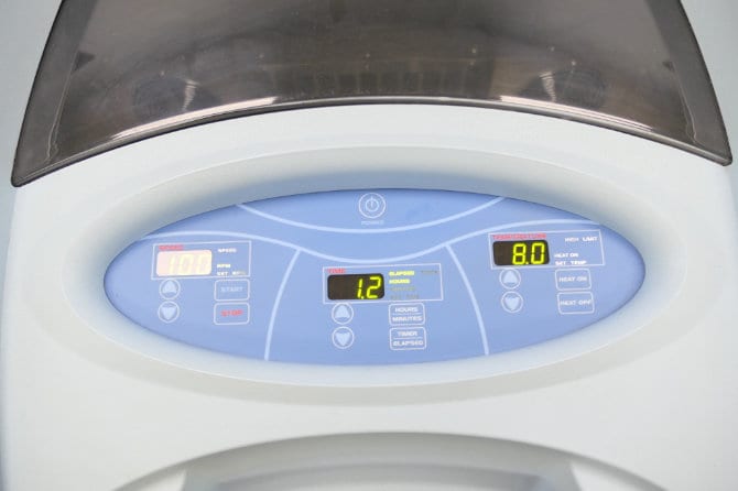 Thermo MaxQ 5000 Incubator Shaker - Refrigerated/Heated