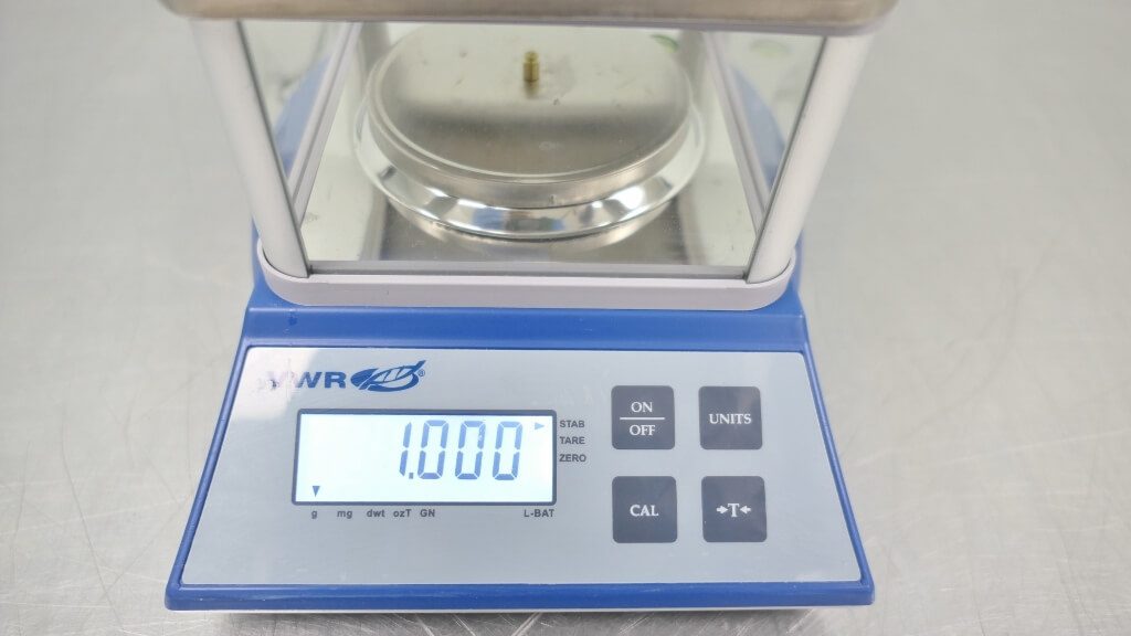 VWR Portable Balance 123P - The Lab World Group