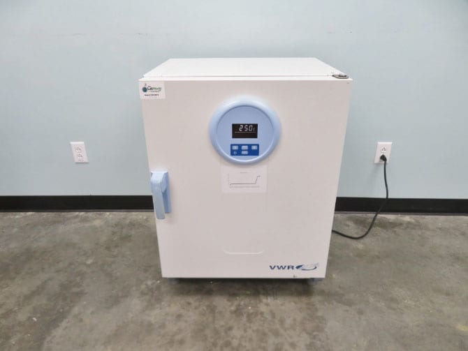 VWR Gravity Convection Lab Oven - 3.7 cu. ft