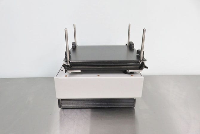 VWR High Speed Microplate Shaker DMS 2500