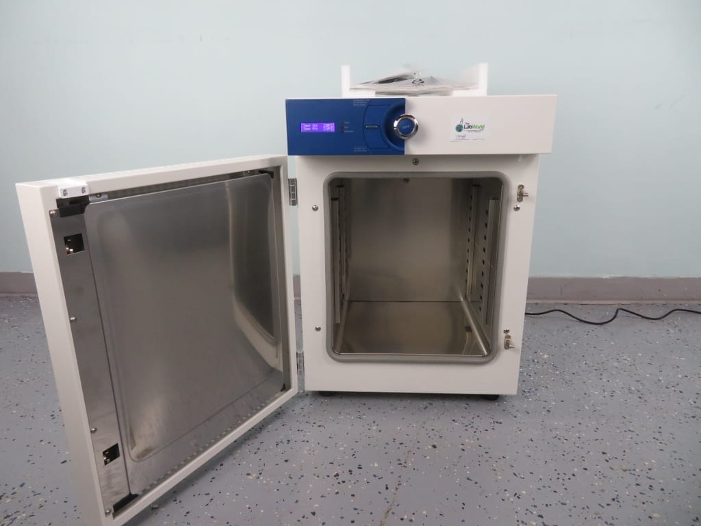 Gravity Convection Lab Oven - Unused Scratch Model