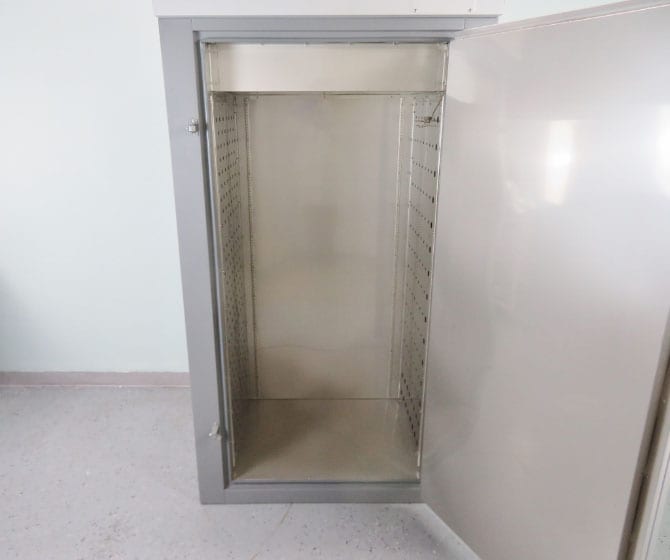 High-Performance Horizontal Air Flow Lab Oven - Unused