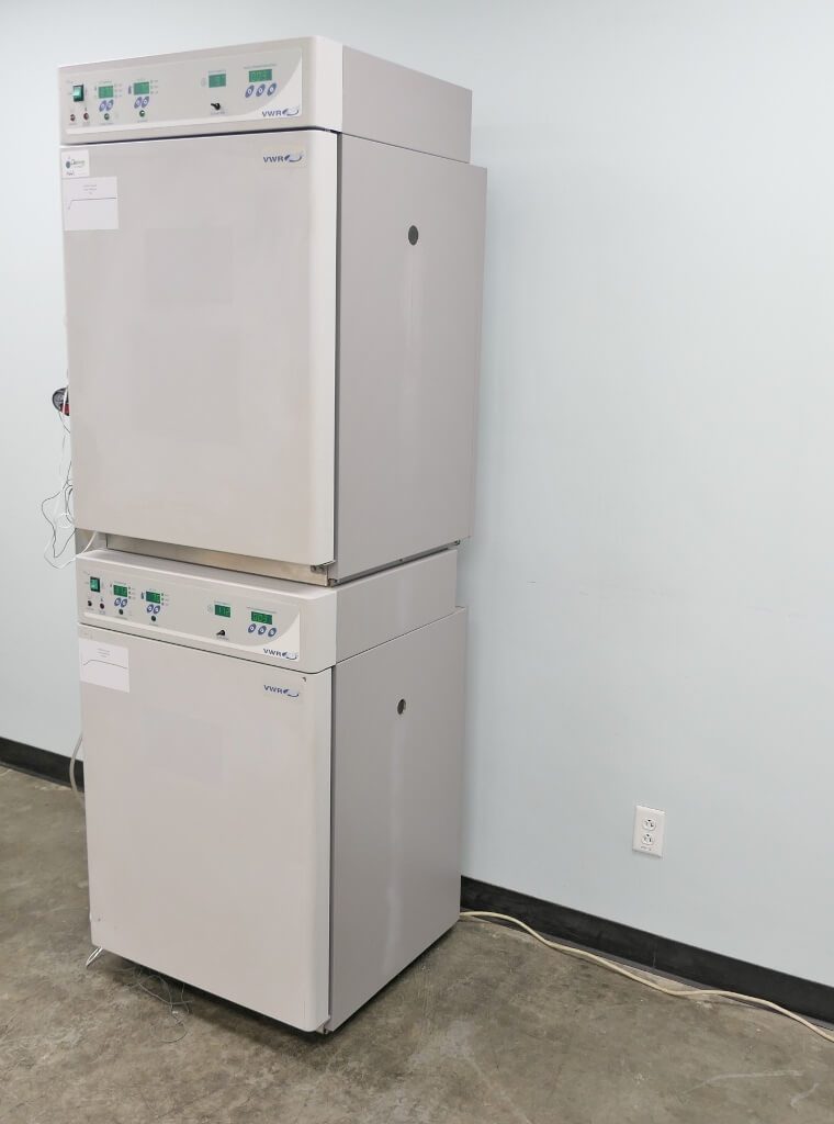 VWR 2475 CO2 Water Jacketed Incubator