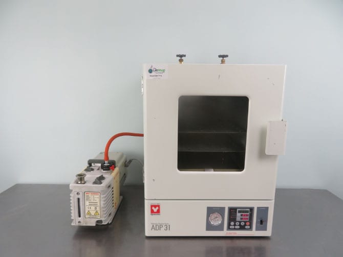 Yamato ADP-31 Vacuum Drying Oven