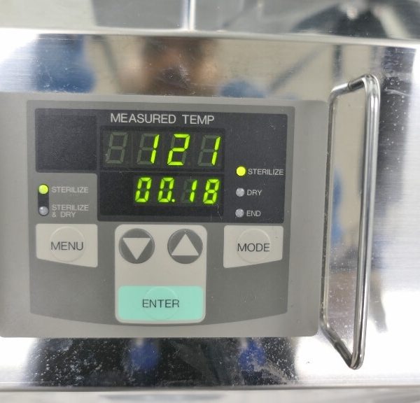 Yamato Sterilizer SM-511 - The Lab World Group