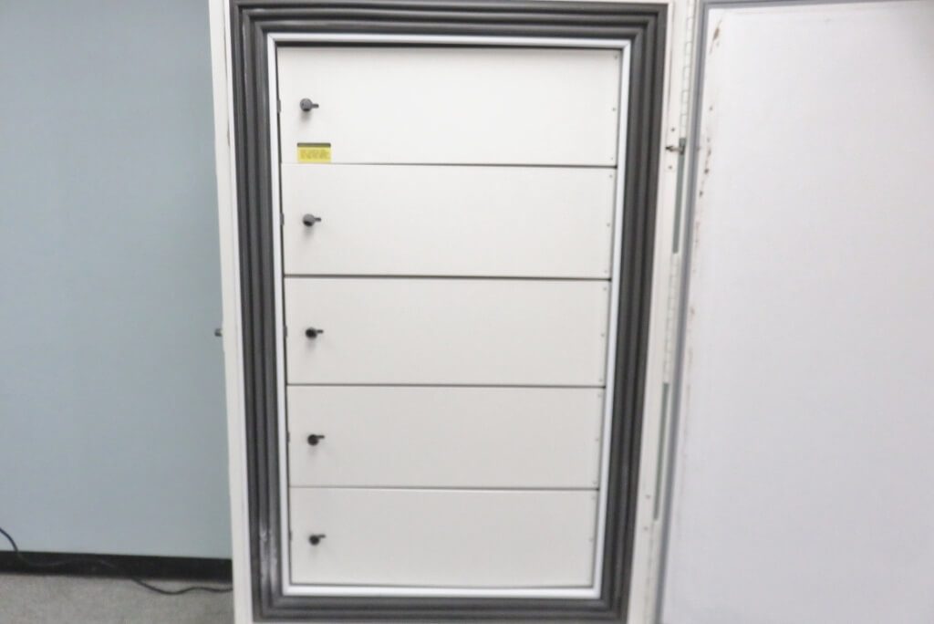 VWR -86C Ultra Low Temperature Freezer - 23 cu ft