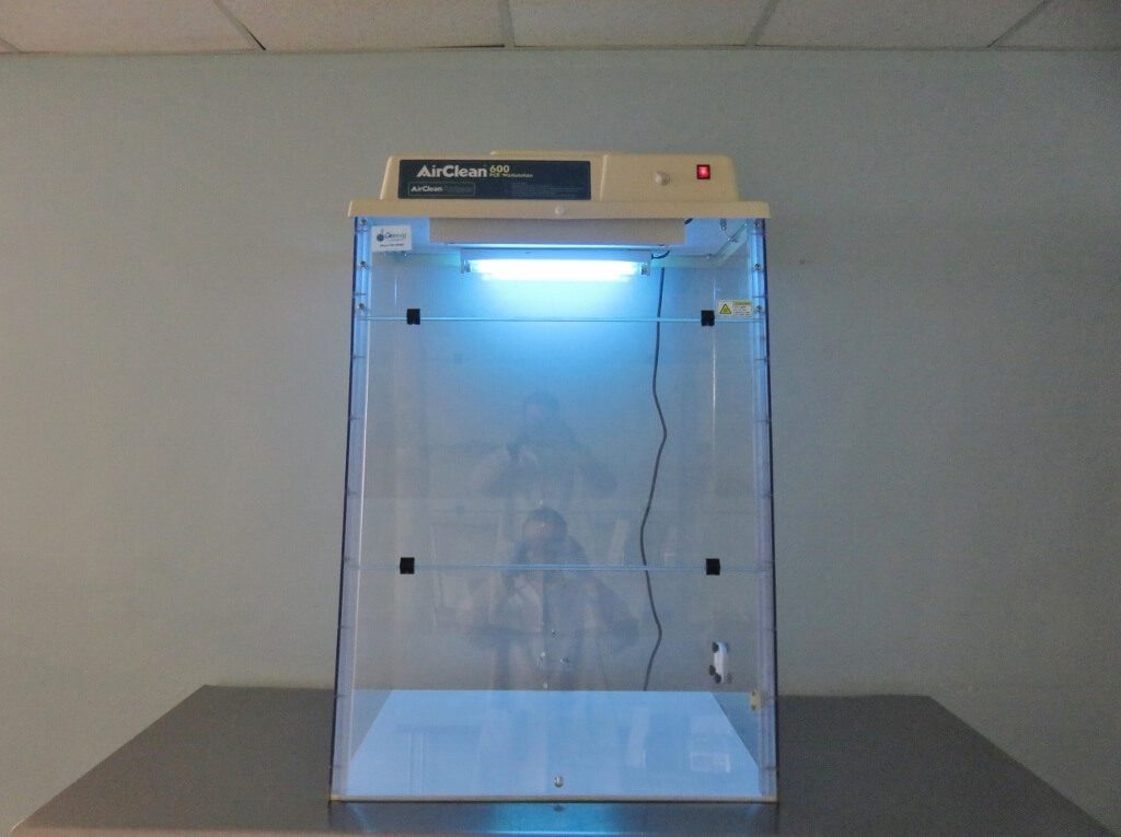 Airclean PCR Workstation Dead Air Box - The Lab World Group