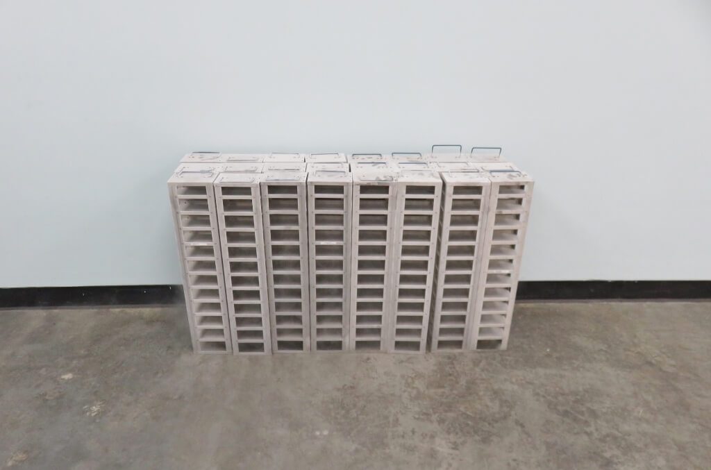 Chart MVE XLC-1200 Liquid Nitrogen Freezer - The Lab World Group