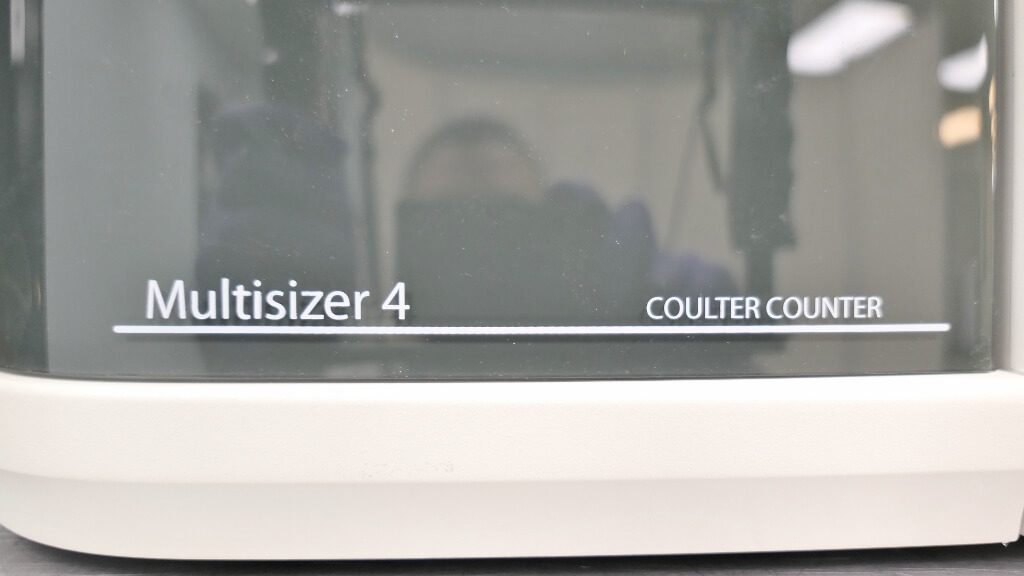 Beckman Multisizer 4 Particle Counter - The Lab World Group