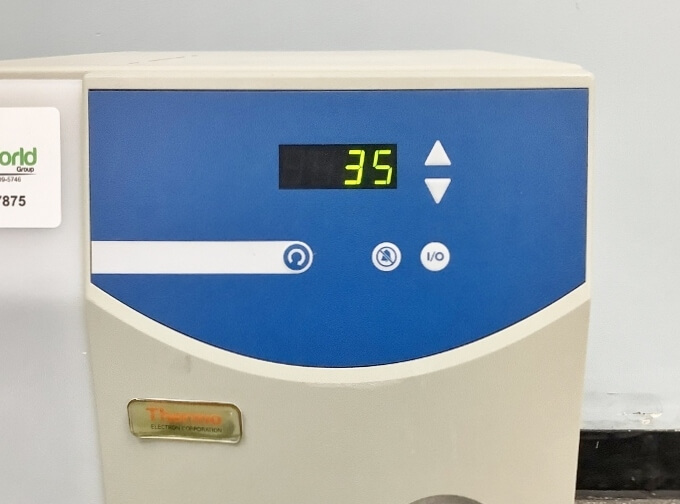Thermo Neslab Merlin M33 Recirculating Chiller