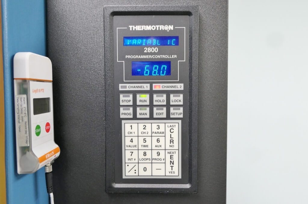 Thermotron SM-8 Humidity Test Chamber - The Lab World Group