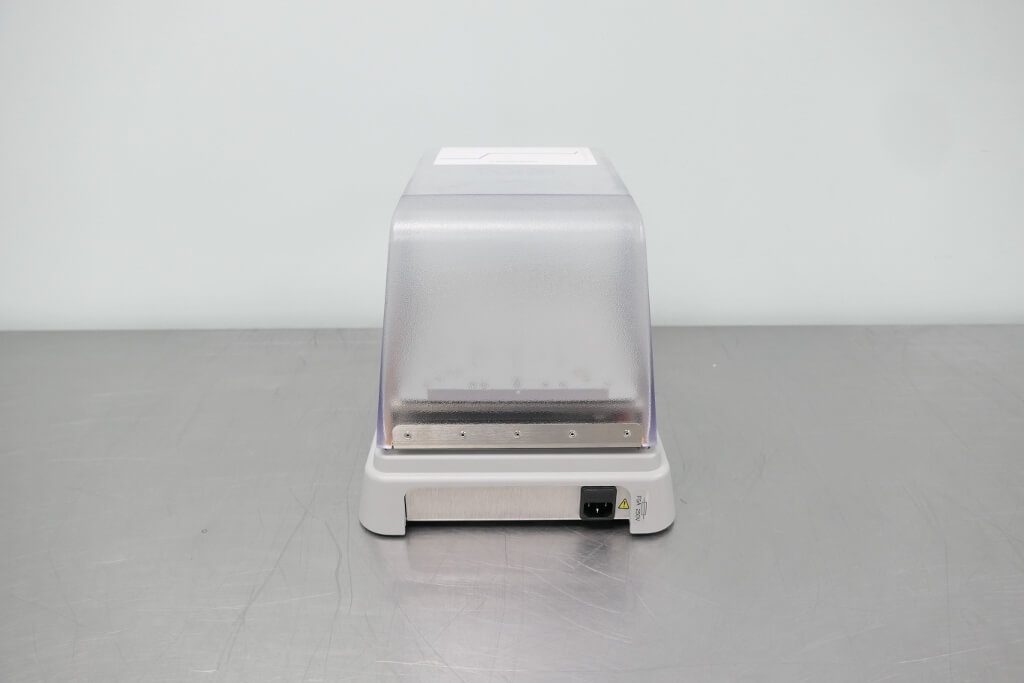 VWR Incubating Mini Shaker - The Lab World Group