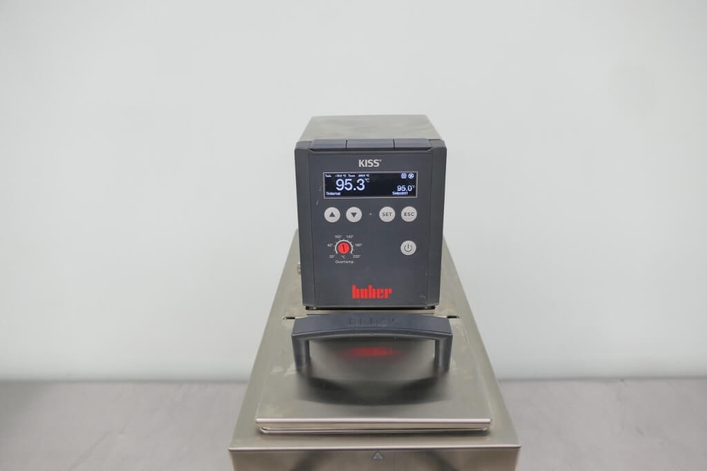 Huber KISS Recirculating Chiller - Unused 2020 - The Lab World Group