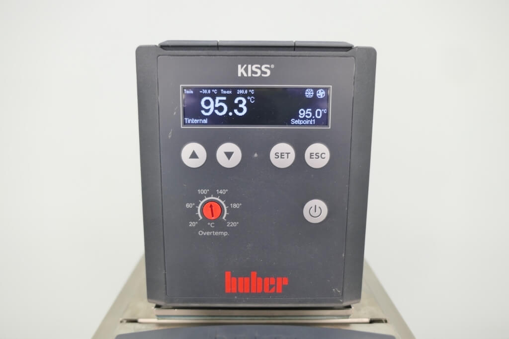 Huber KISS Recirculating Chiller - Unused 2020 - The Lab World Group