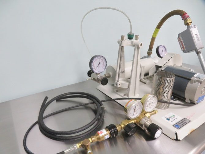 Parr Hydrogenator 3911EA - The Lab World Group