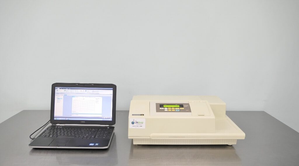 SpectraMax M2E Microplate Reader - The Lab World Group