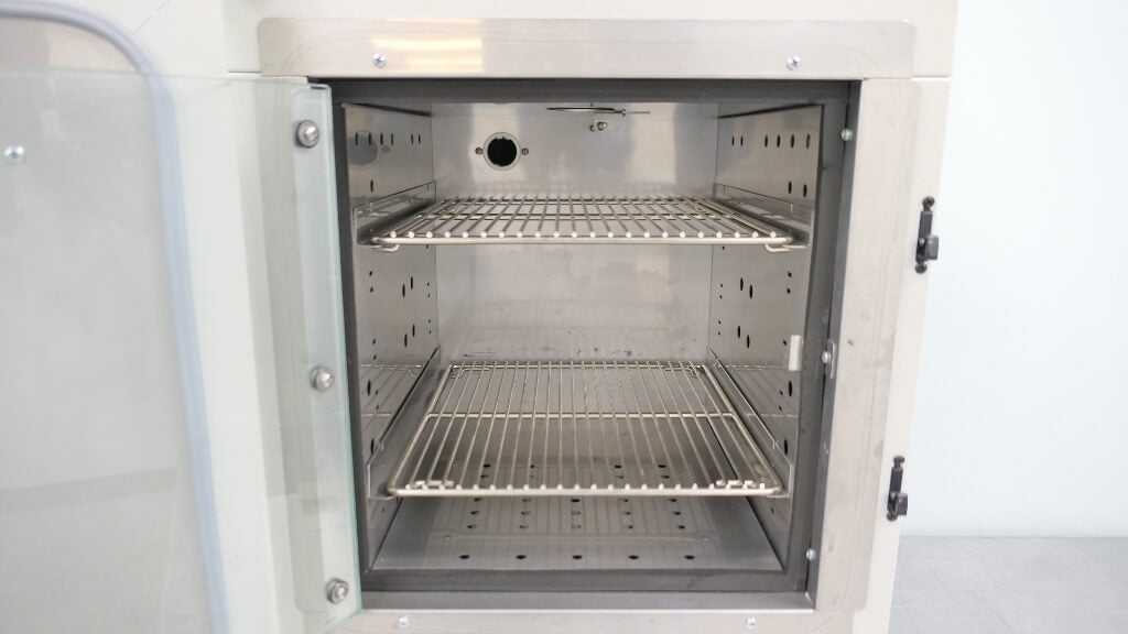 Thermo Precision Incubator 51221112 - The Lab World Group