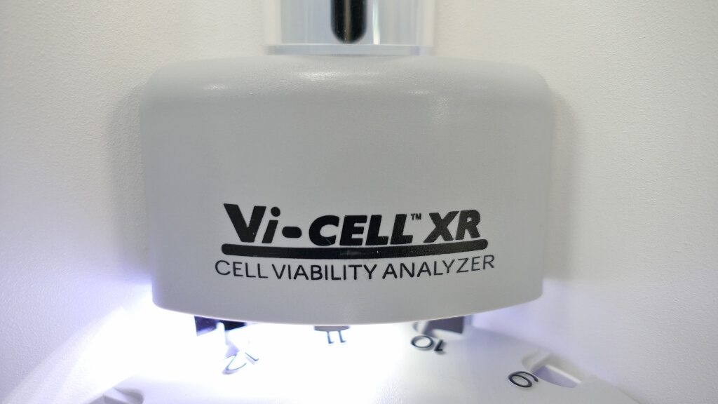 Beckman ViCell Cell Counter XR - The Lab World Group