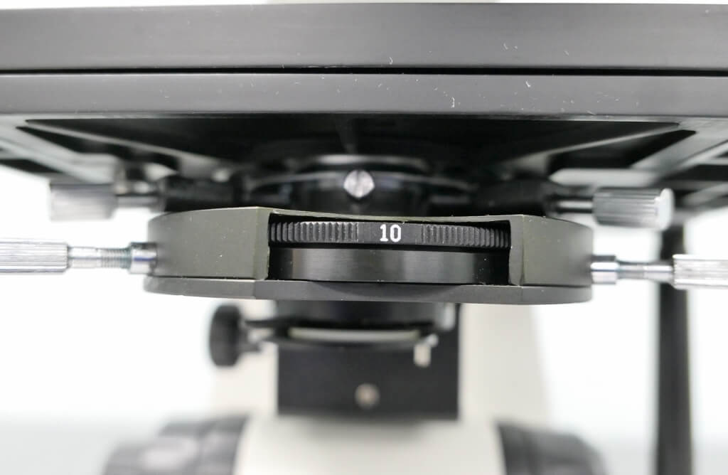 VWR VistaVision Upright Compound Microscope