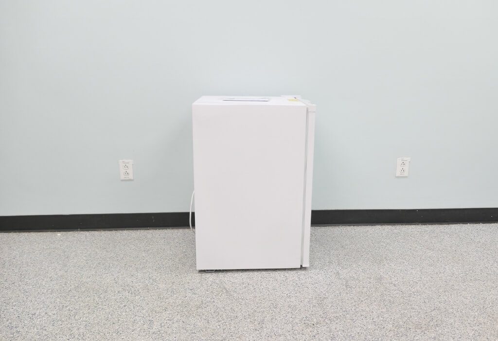 Norlake Undercounter Lab Refrigerator - The Lab World Group